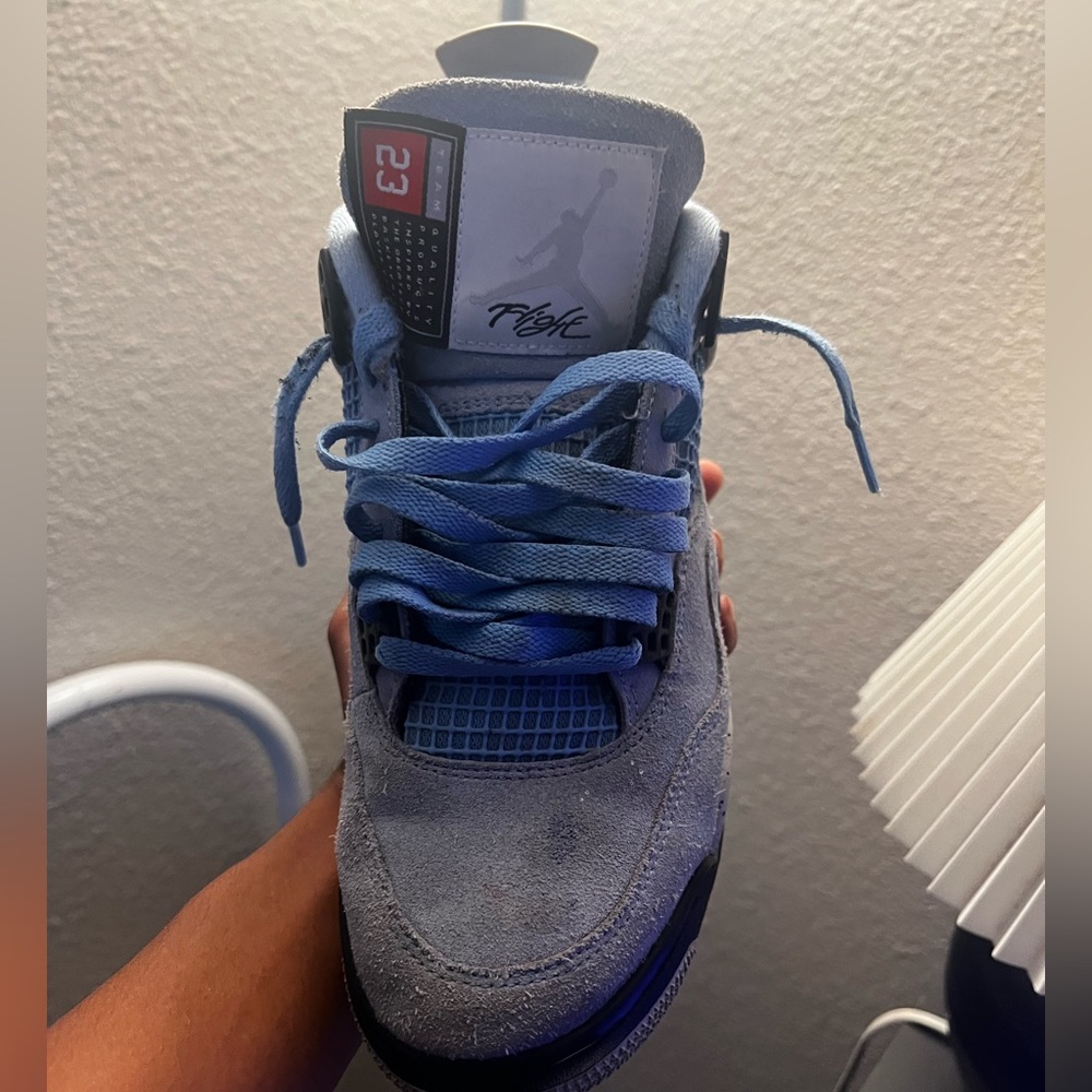 Heavily Worn University Blue J4s, Size 9.5. - Gem